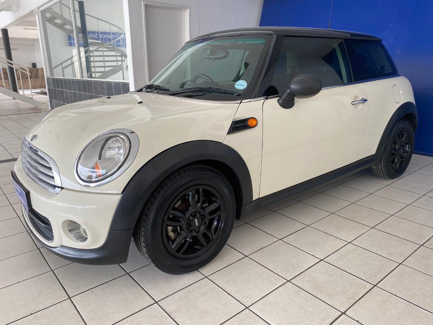 2012 MINI One 1.6 Q2FyTGlzdGluZzo0MDkwMTc R149900 | Avo Auto