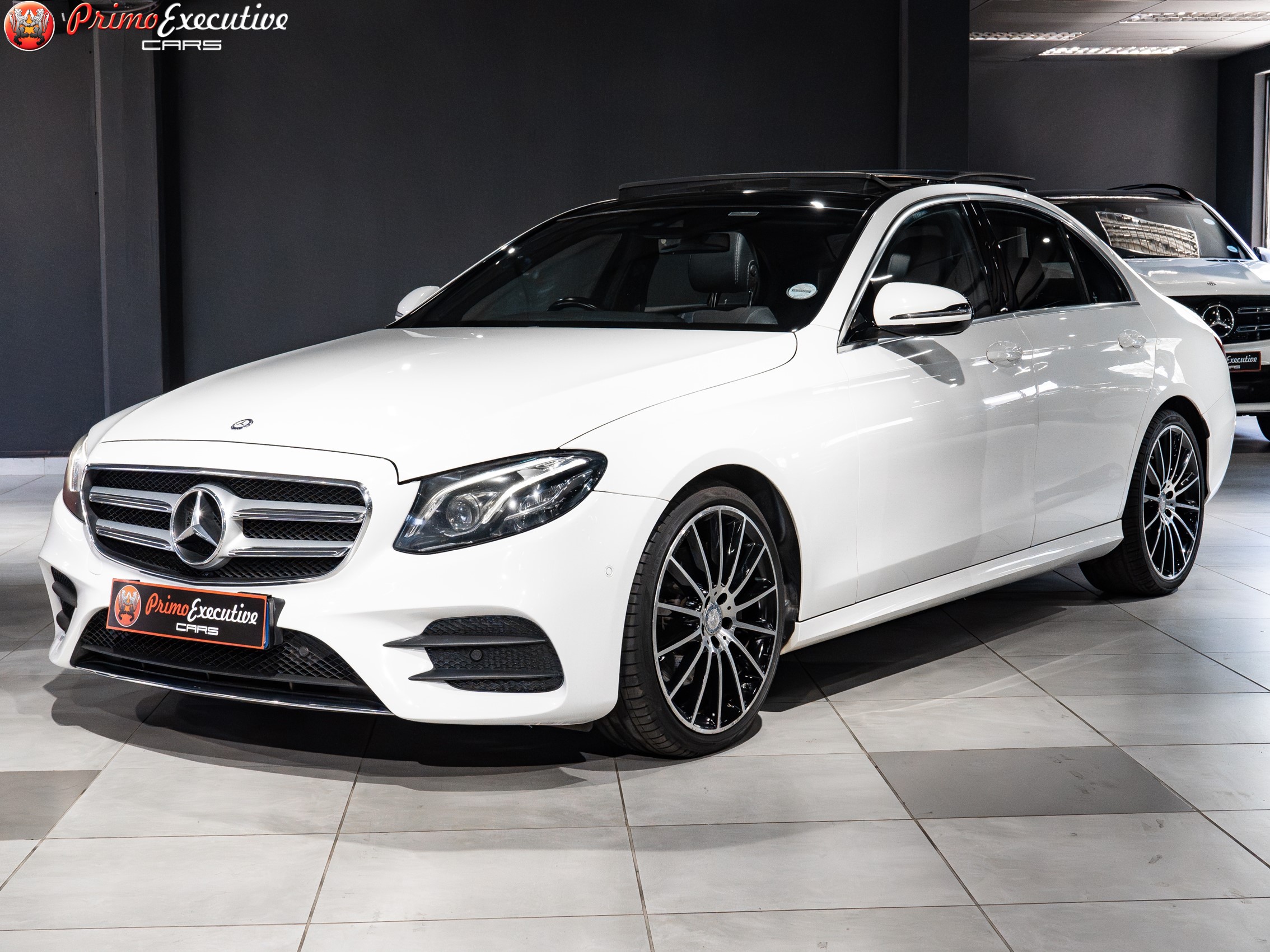 2016 Mercedes Benz E Class E 200 AMG Q2FyTGlzdGluZzozNjQxNTM R409900 ...