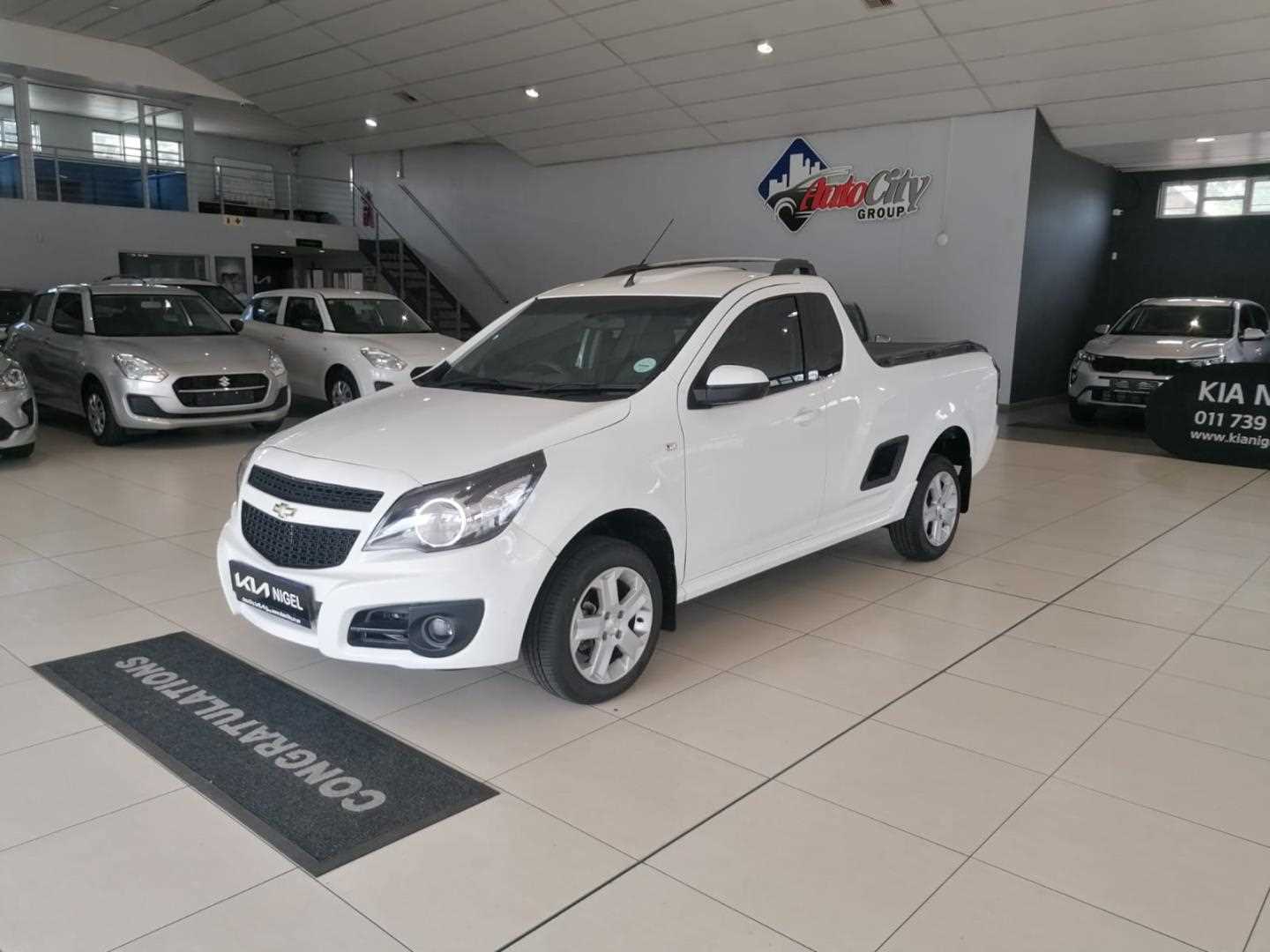 2014 Chevrolet Utility 1.8 Sport Q2FyTGlzdGluZzozODg0MTM R149500 | Avo Auto