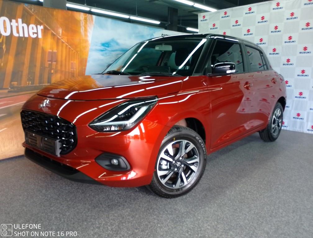 2025 Suzuki Swift 1.2 GLX Q2FyTGlzdGluZzo1MDA4MDU R259754 | Avo Auto