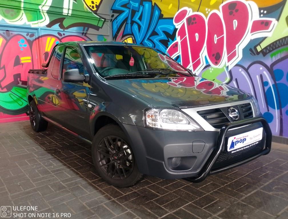 2023 Nissan NP 200 NP200 1.6i Pack Q2FyTGlzdGluZzo0MTUyODg R249900 ...