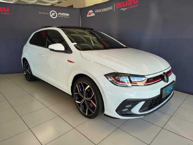 2024 Volkswagen VW Polo GTi 2.0 DSG 147 kW Q2FyTGlzdGluZzo0Mzg3MDE ...