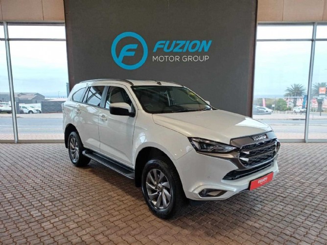 2025 Isuzu MU-X 3.0D LS Auto Q2FyTGlzdGluZzo0MTQ2NzA R769995 | Avo Auto