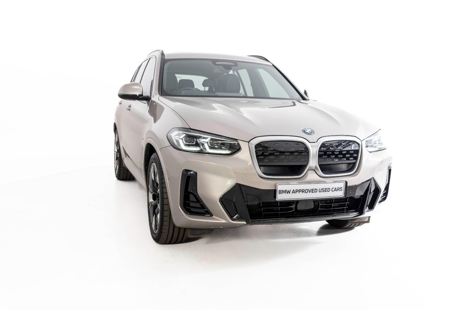 2024 BMW iX Series iX3 Q2FyTGlzdGluZzozOTMwMDU R929000 | Avo Auto