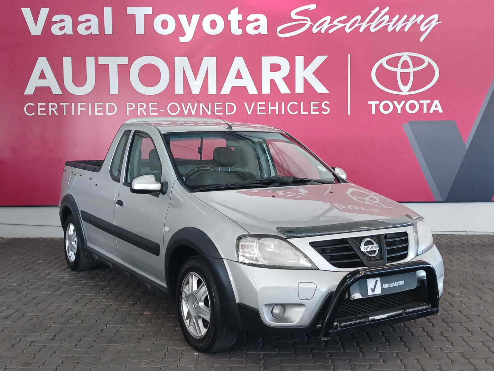 2012 Nissan NP 200 NP200 1.6 SE Q2FyTGlzdGluZzo0NzUxMTg R119900 | Avo Auto