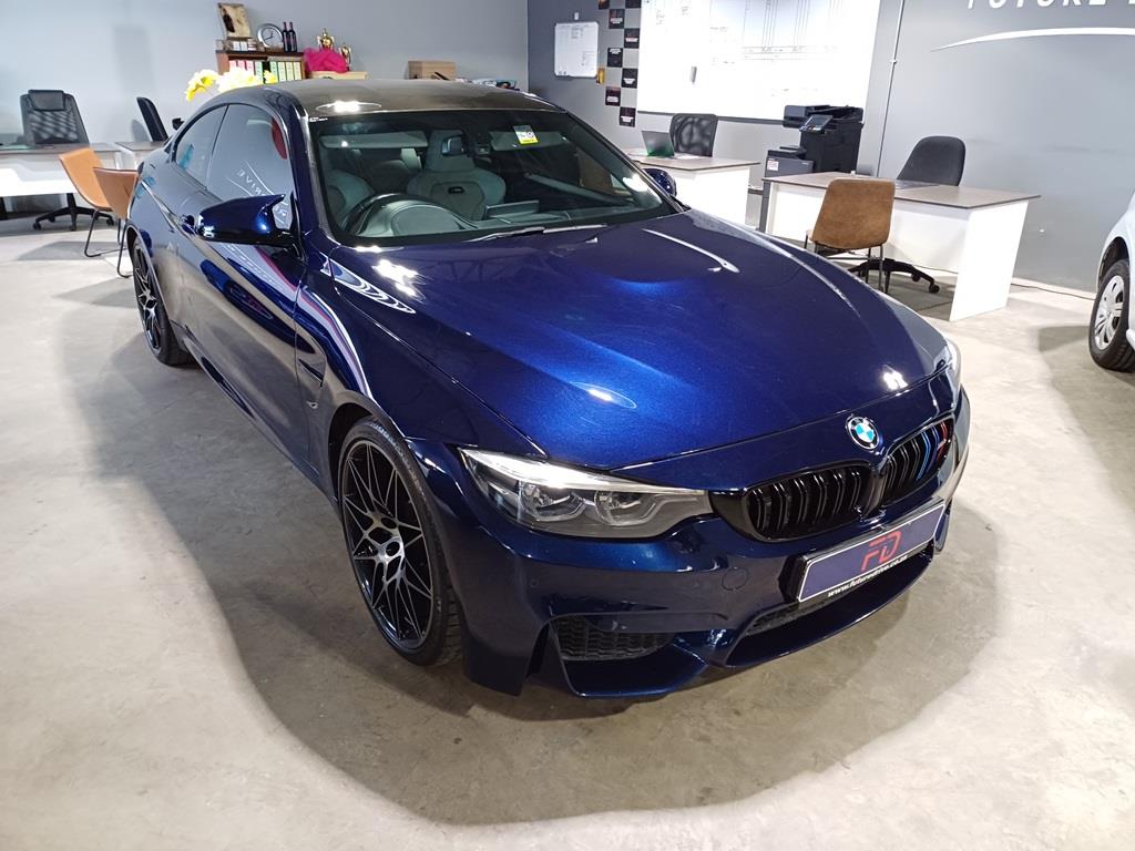 2017 BMW M4 Coupe M-DCT Competition Q2FyTGlzdGluZzo0NjI1MzM R799900 ...