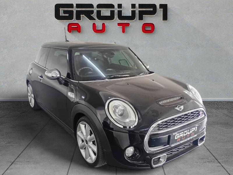 2014 MINI Cooper S Mark IV 141 kW Steptronic Q2FyTGlzdGluZzo0NzY1MDY ...
