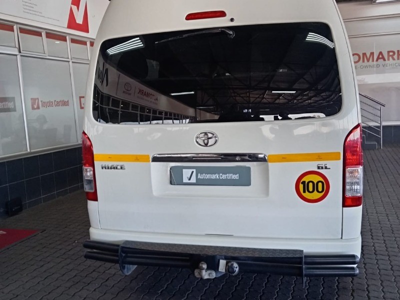 2023 Toyota Quantum HIACE 2.5 D-4D 14 Seat Q2FyTGlzdGluZzo1ODk4OTE ...