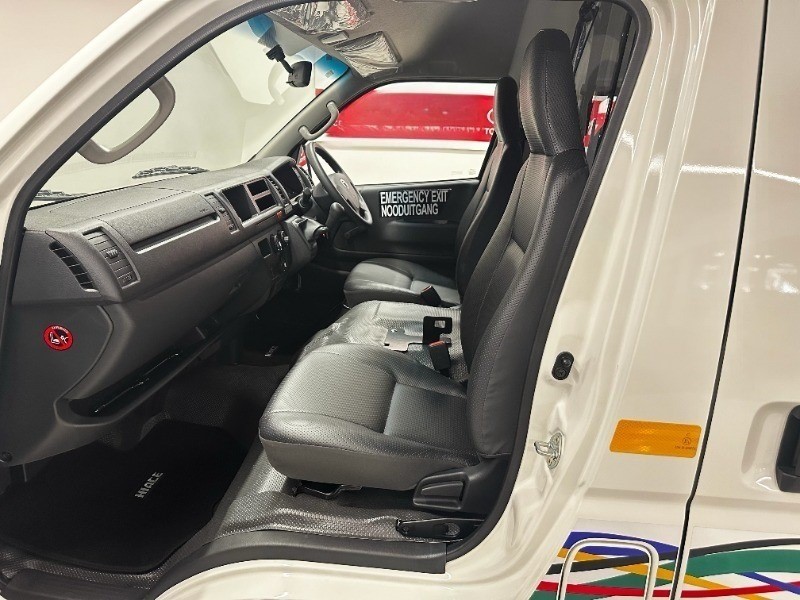 2026 Toyota Quantum 2.7 Sesfikile 16 Seat Q2FyTGlzdGluZzo3MzA0Nzk ...