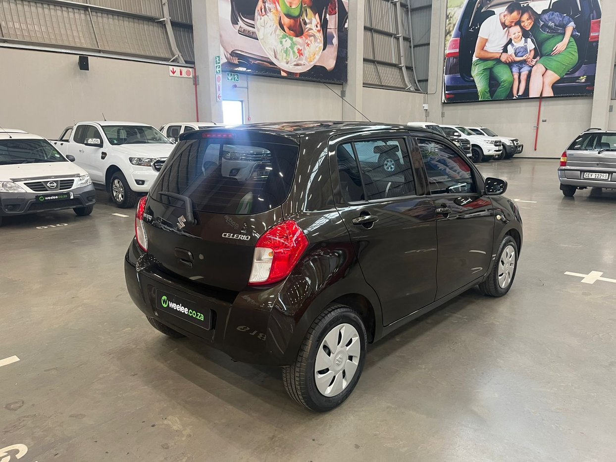 black suzuki celerio