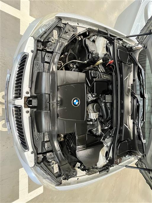 bmw 320i 2008 engine