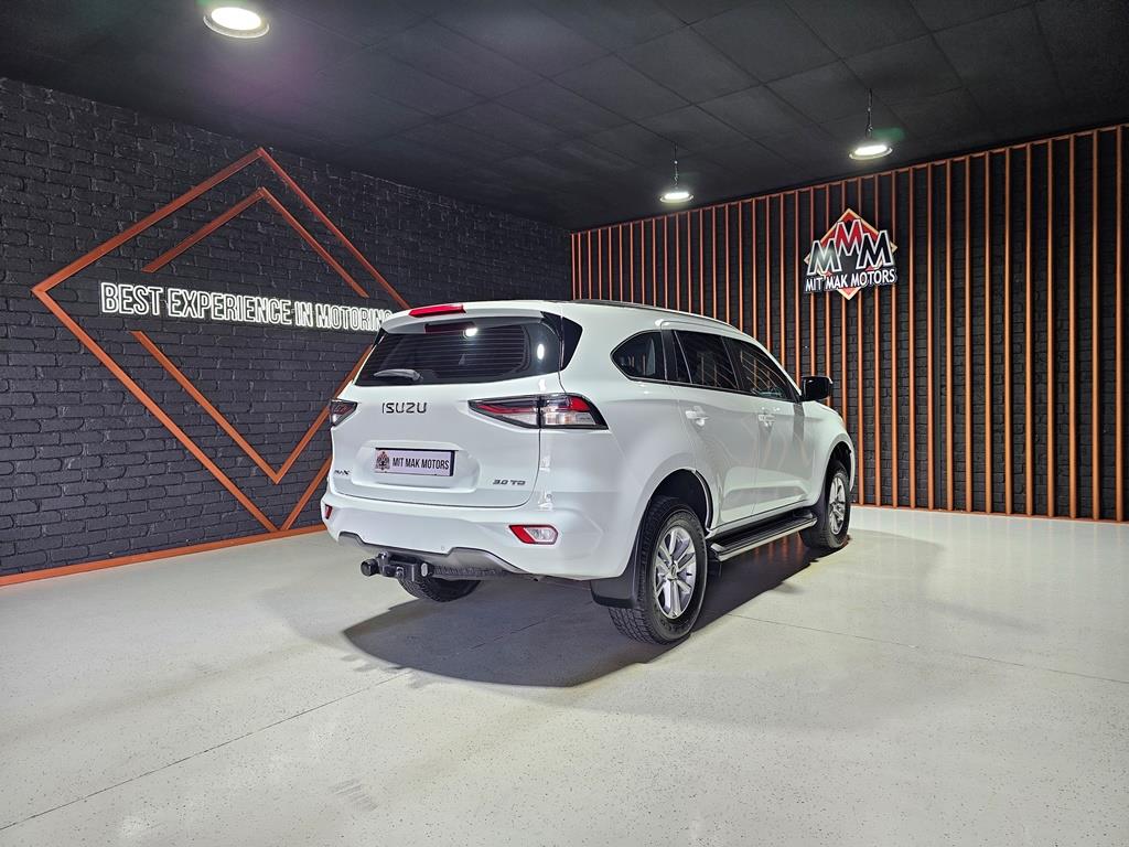 2022 Isuzu MU-X 3.0D LS Auto Q2FyTGlzdGluZzo0NDk5OTc R549900 | Avo Auto