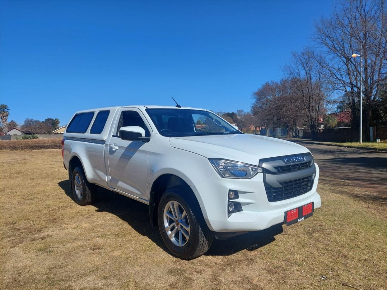 2025 Isuzu D-Max 1.9 Ddi HR Q2FyTGlzdGluZzo0ODU5ODE R399900 | Avo Auto