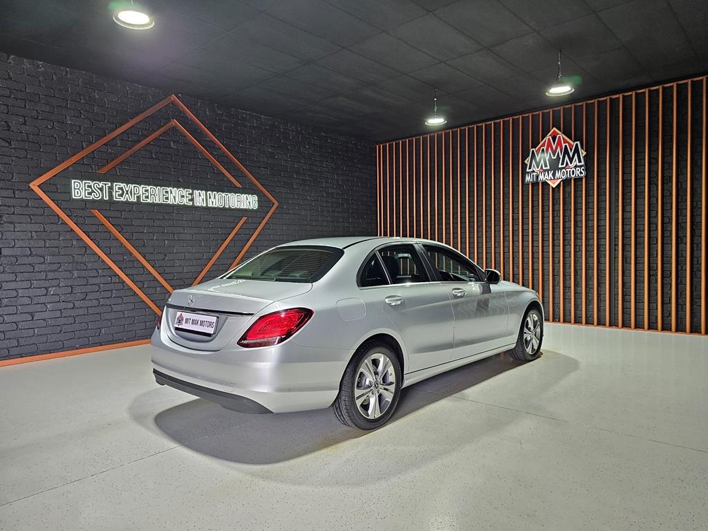 2019 Mercedes Benz C Class C 180 Auto Q2FyTGlzdGluZzozODk3Njk R419900 ...
