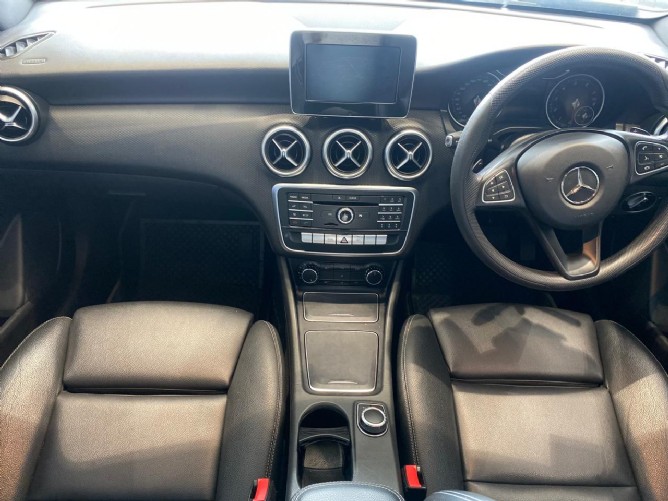 2017 Mercedes Benz A Class A 200 Style Auto Q2FyTGlzdGluZzo0Njk0NDE ...