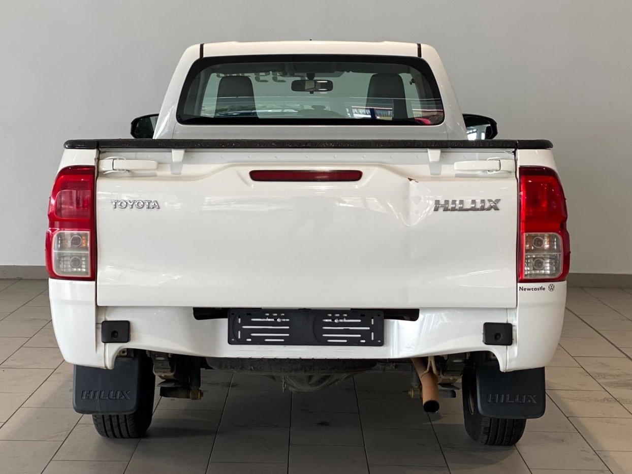 2021 Toyota Hilux 2.0 VVTi S Single Cab Q2FyTGlzdGluZzozNjM1ODM R299000 ...