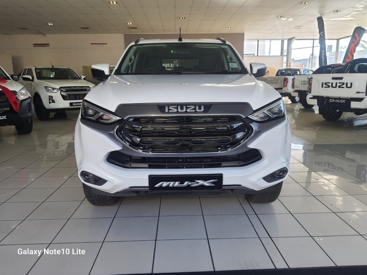 2025 Isuzu MU-X 1.9D LS Auto Q2FyTGlzdGluZzo0MTUxNDQ R643700 | Avo Auto