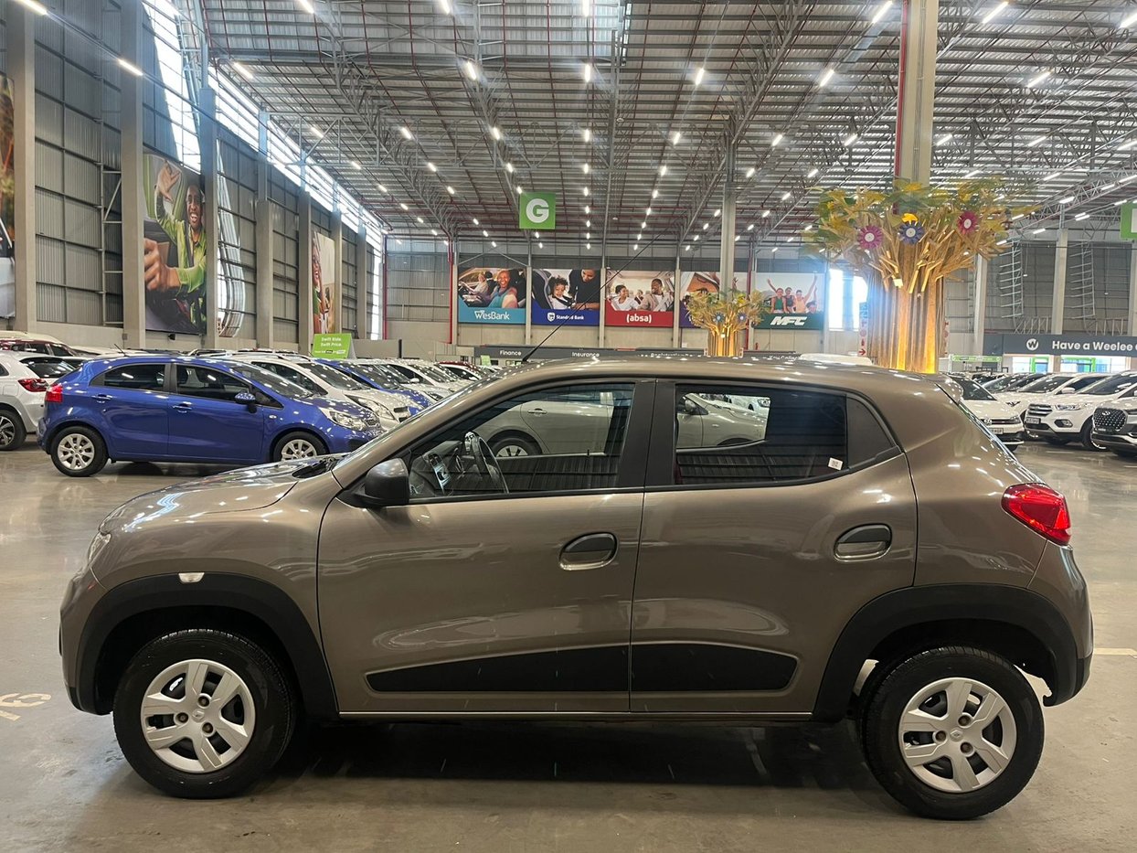 2017 Renault Kwid 1.0 Expression 5 Door Q2FyTGlzdGluZzo2MDQxNzc R79900 ...