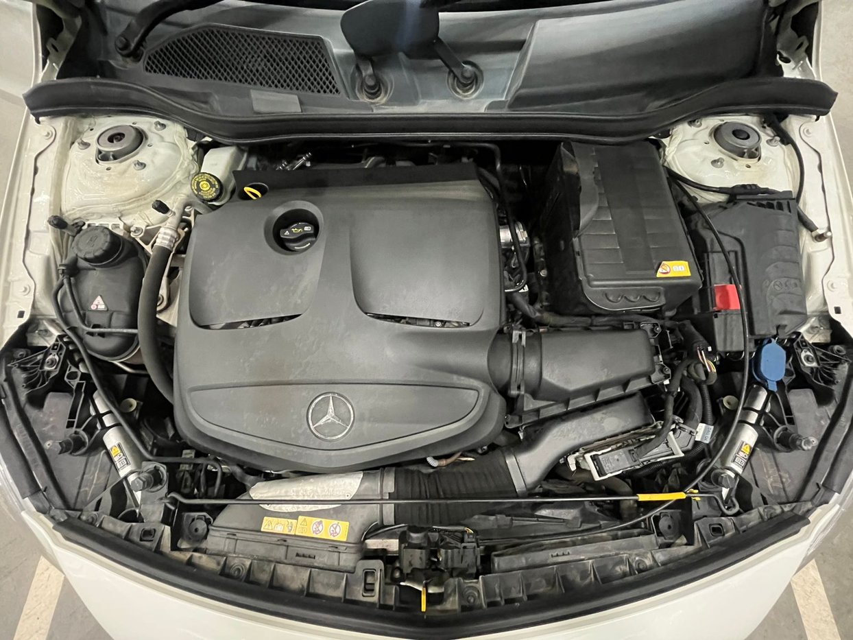 2016 Mercedes Benz A Class A 250 Sport Auto Q2FyTGlzdGluZzo2MDQyMDA ...