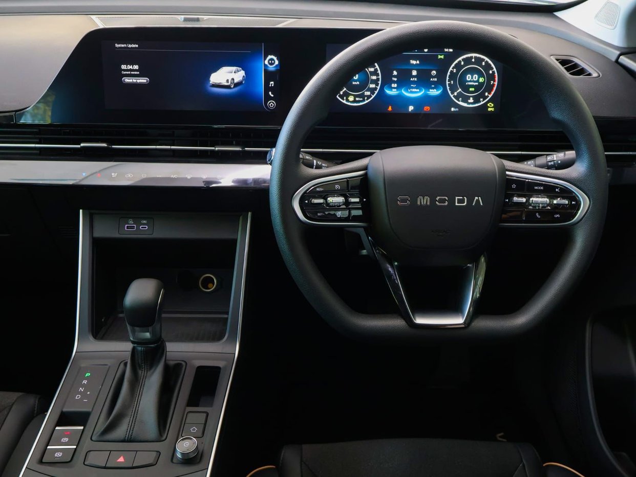2025 Omoda C5 1.5 Street Q2FyTGlzdGluZzo1MTI2MTQ R329900 | Avo Auto