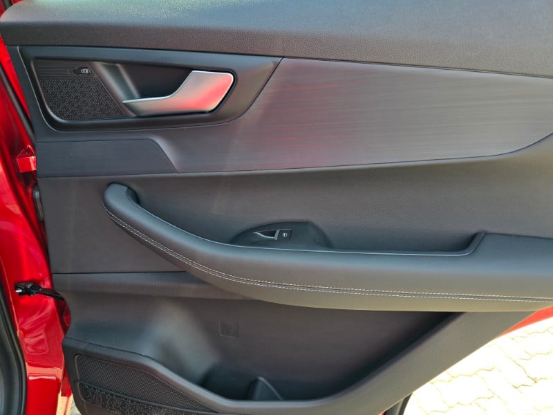 2025 Chery Tiggo Cross 1.5T HEV Elite DHT Q2FyTGlzdGluZzo1Mjg0NzU ...