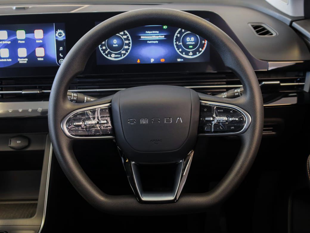 2025 Omoda C5 1.5 Street Q2FyTGlzdGluZzo1MzU1MDU R329900 | Avo Auto