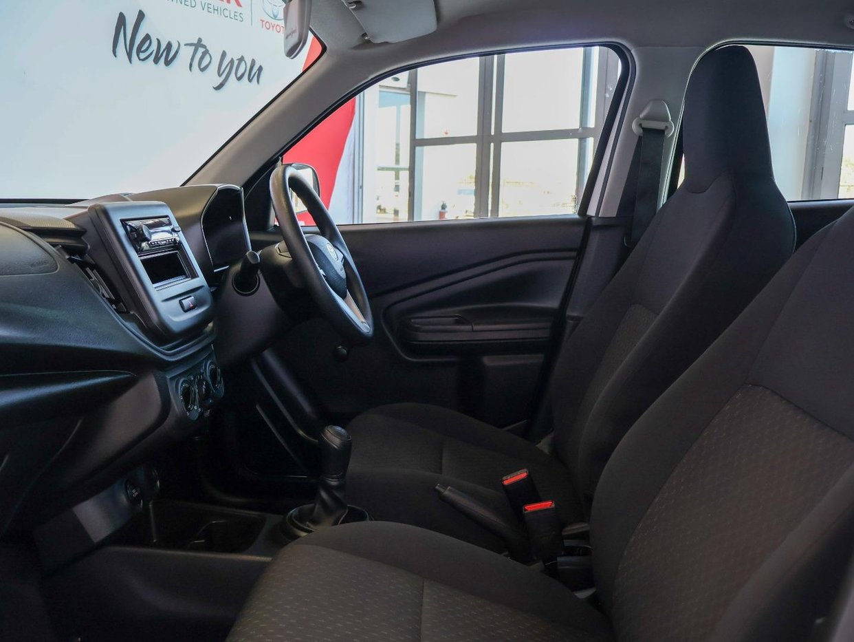 2024 Toyota Vitz 1.0 Q2FyTGlzdGluZzo1NDU1MTE R179990 | Avo Auto