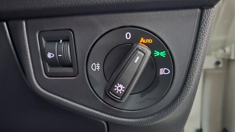 2025 Volkswagen VW Polo Hatch 1.0 TSI 70 kW Q2FyTGlzdGluZzo1NTgyNzE ...