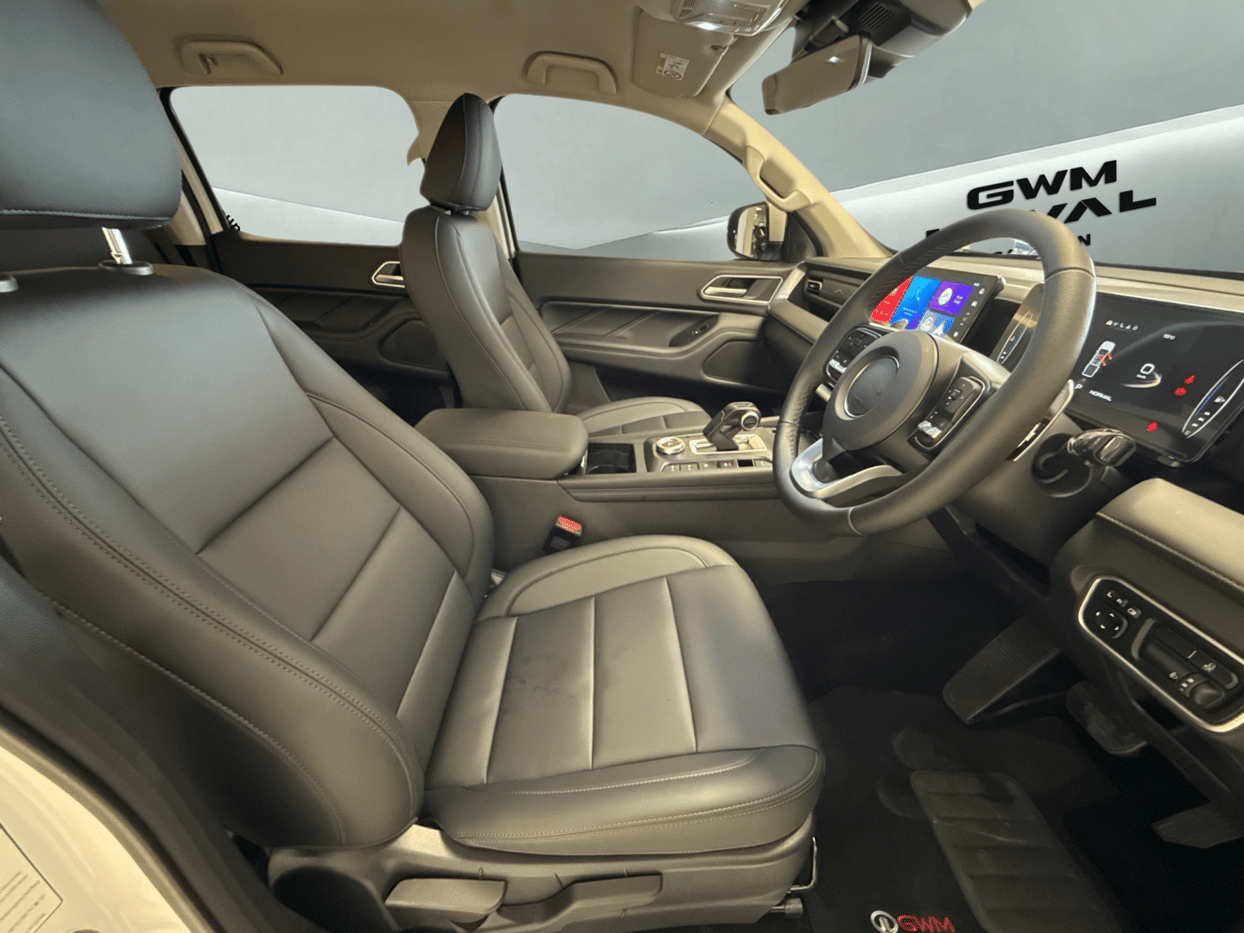 2025 GWM P300 2.4TD LS Double Cab Auto Q2FyTGlzdGluZzo1NTU0NTc R529900 ...