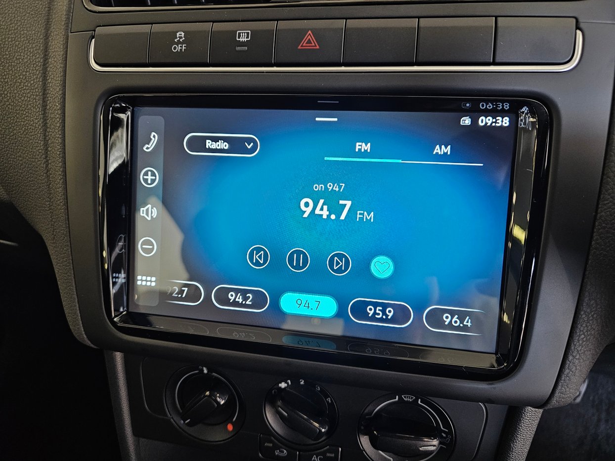 2025 Volkswagen VW Polo Vivo Hatch 1.4 Q2FyTGlzdGluZzo1NjU0NTk R239850 ...