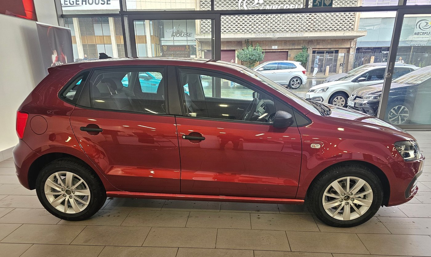 2025 Volkswagen VW Polo Vivo Hatch 1.4 Q2FyTGlzdGluZzo1NjU0NTk R239850 ...