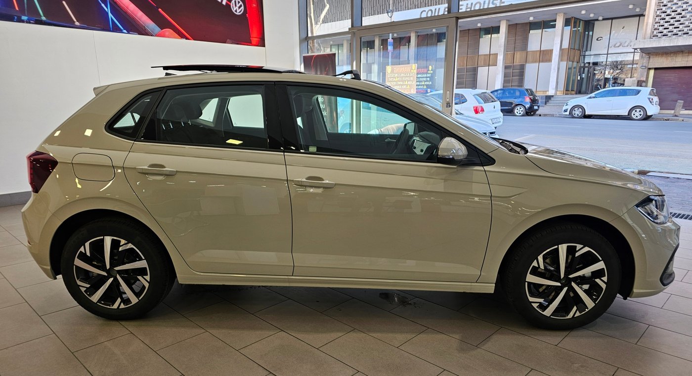 2026 Volkswagen VW Polo 1.0 TSi Life DSG Q2FyTGlzdGluZzo1ODc4ODI ...