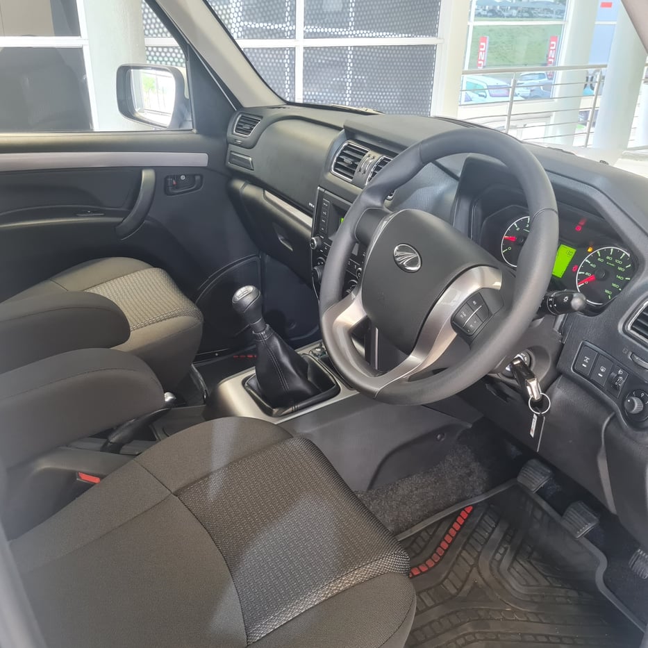 2025 Mahindra Scorpio Pik-Up 2.2 mHawk S6 Refresh ...