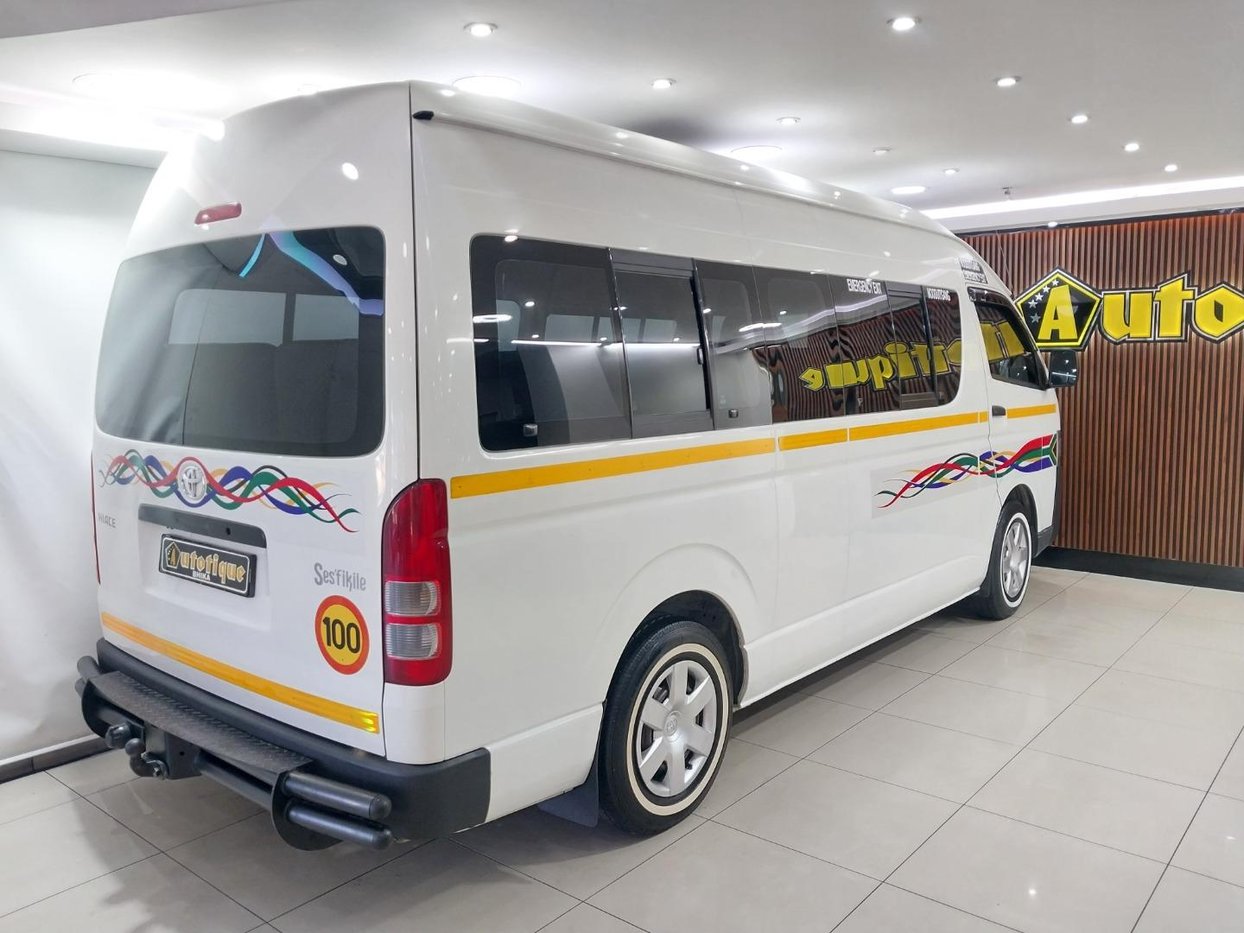 2021 Toyota Quantum HIACE 2.5 D-4D Sesfikile 16 Seat ...