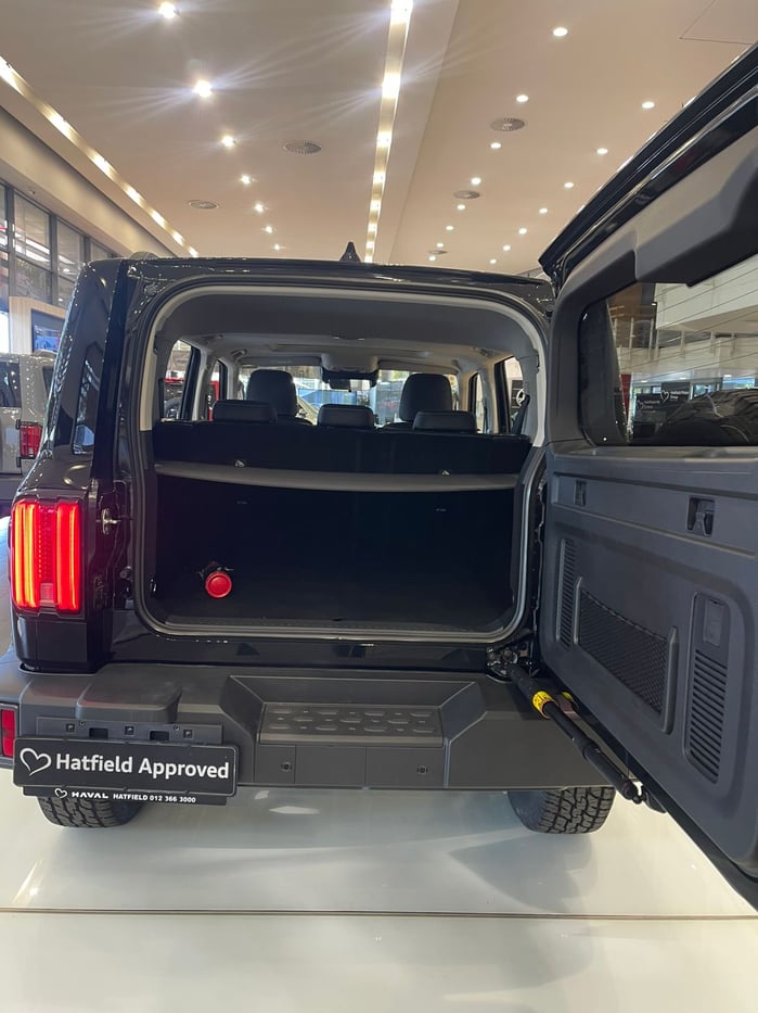 2026 GWM Tank 300 2.4 TD Super Luxury Auto 4x4 Q2FyTGlzdGluZzo1OTQ3Mzk ...