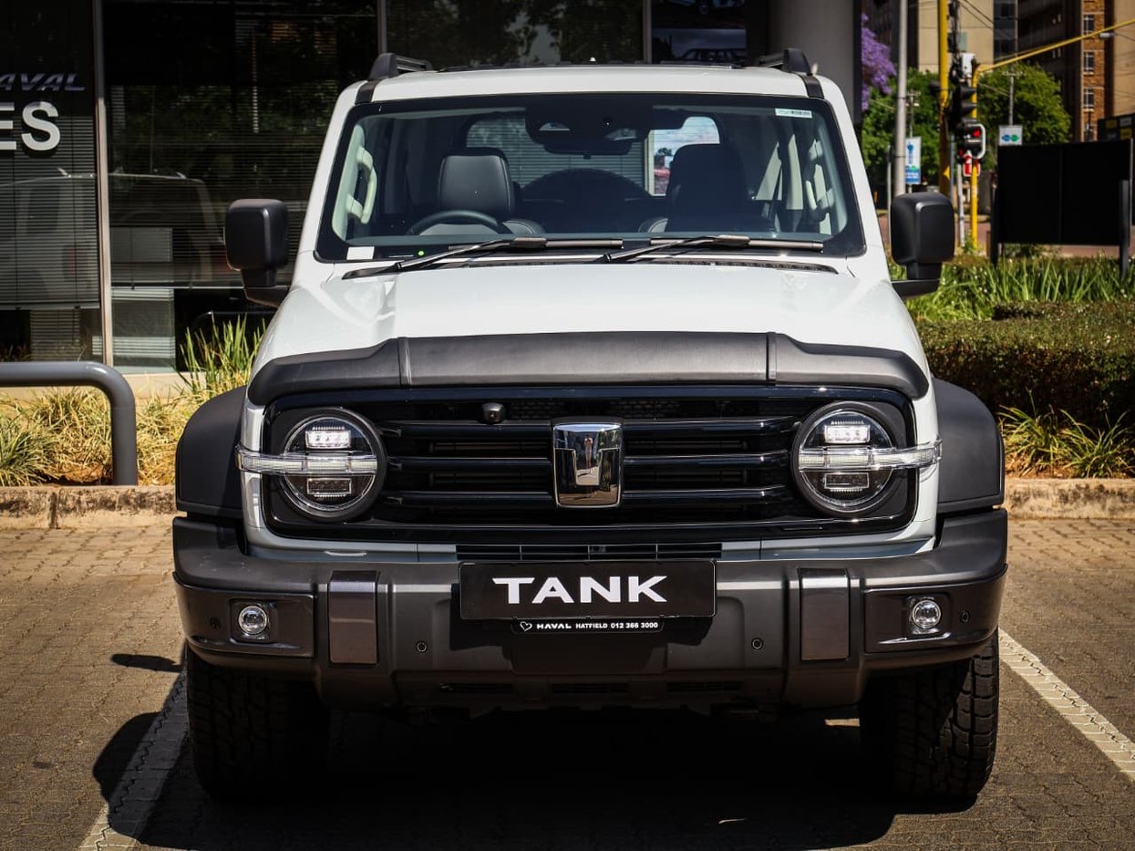 2026 GWM Tank 300 2.4 TD Super Luxury Auto 4x4 Q2FyTGlzdGluZzo2MDUwMTg ...
