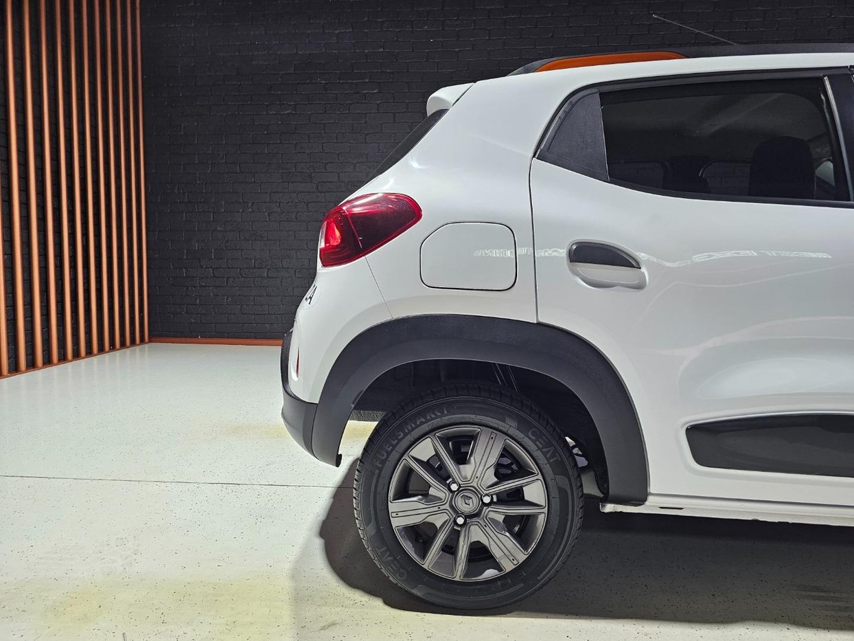 2022 Renault Kwid 1.0 Climber 5 Door Auto Q2FyTGlzdGluZzo2MDk0OTE ...