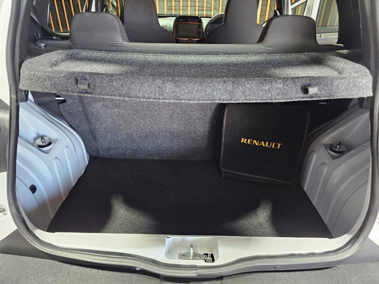 2022 Renault Kwid 1.0 Climber 5 Door Auto Q2FyTGlzdGluZzo2MDk0OTE ...