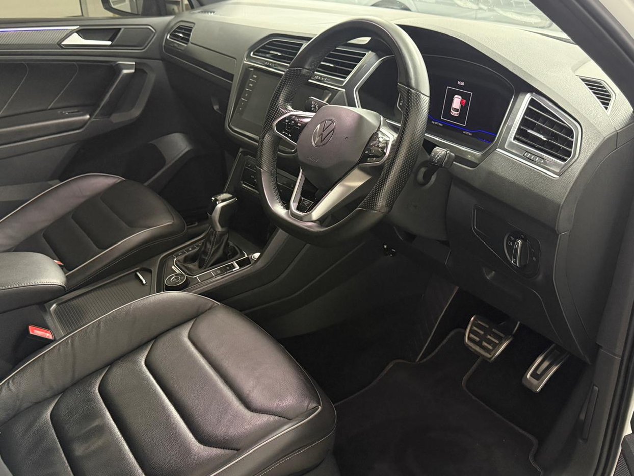 2022 Volkswagen VW Tiguan IV 2.0 TSI R-Line DSG 4Motion 162kW ...