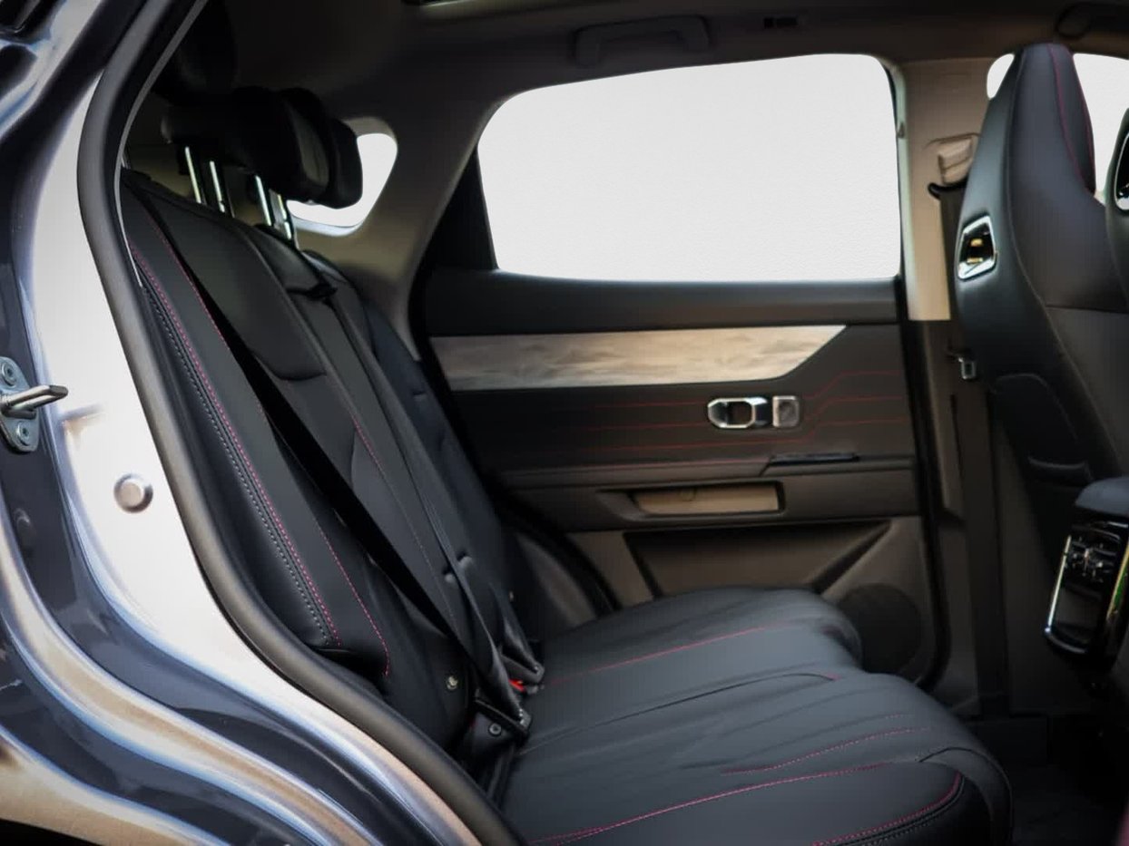 2026 Jetour Dashing 1.5T Deluxe Q2FyTGlzdGluZzo2NjAxNjM R469900 | Avo Auto