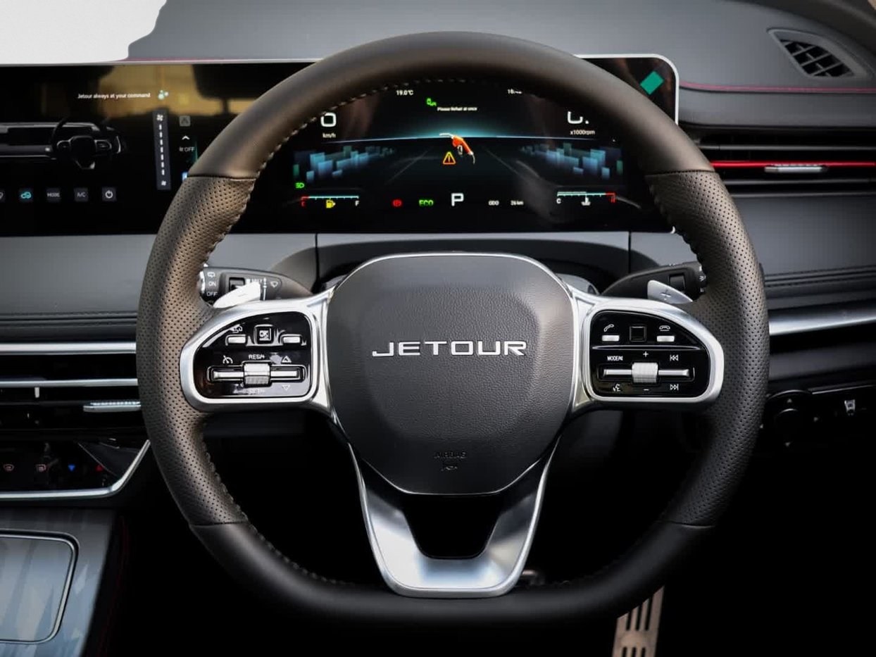 2026 Jetour Dashing 1.5T Deluxe Q2FyTGlzdGluZzo2NjAxNTc R469900 | Avo Auto