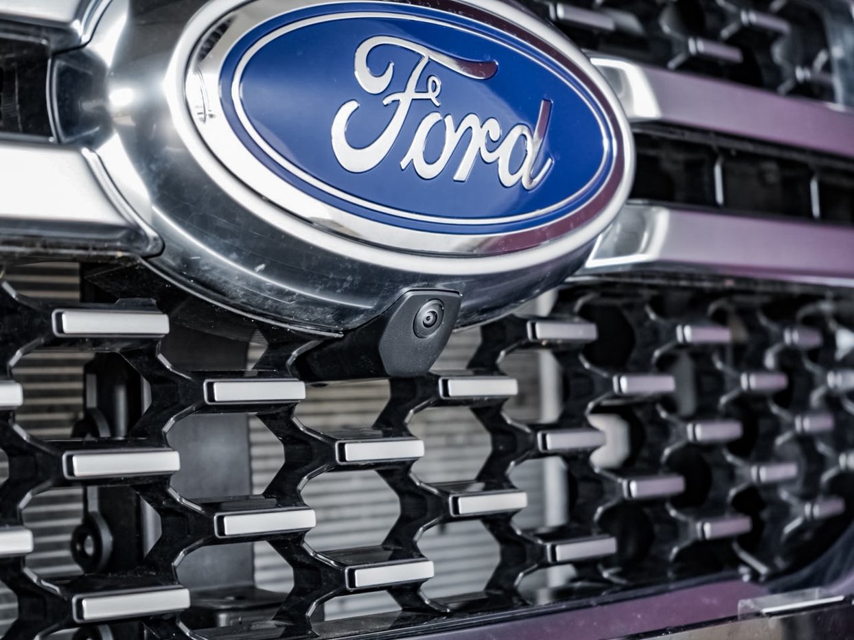 2026 Ford Everest 3.0D V6 Platinum Auto AWD Q2FyTGlzdGluZzo3NjcxMTI ...