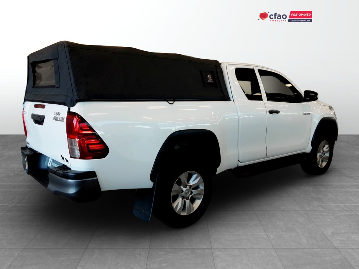 2016 Toyota Hilux 2.4 GD 6 RB SRX PU Extended Cab ...