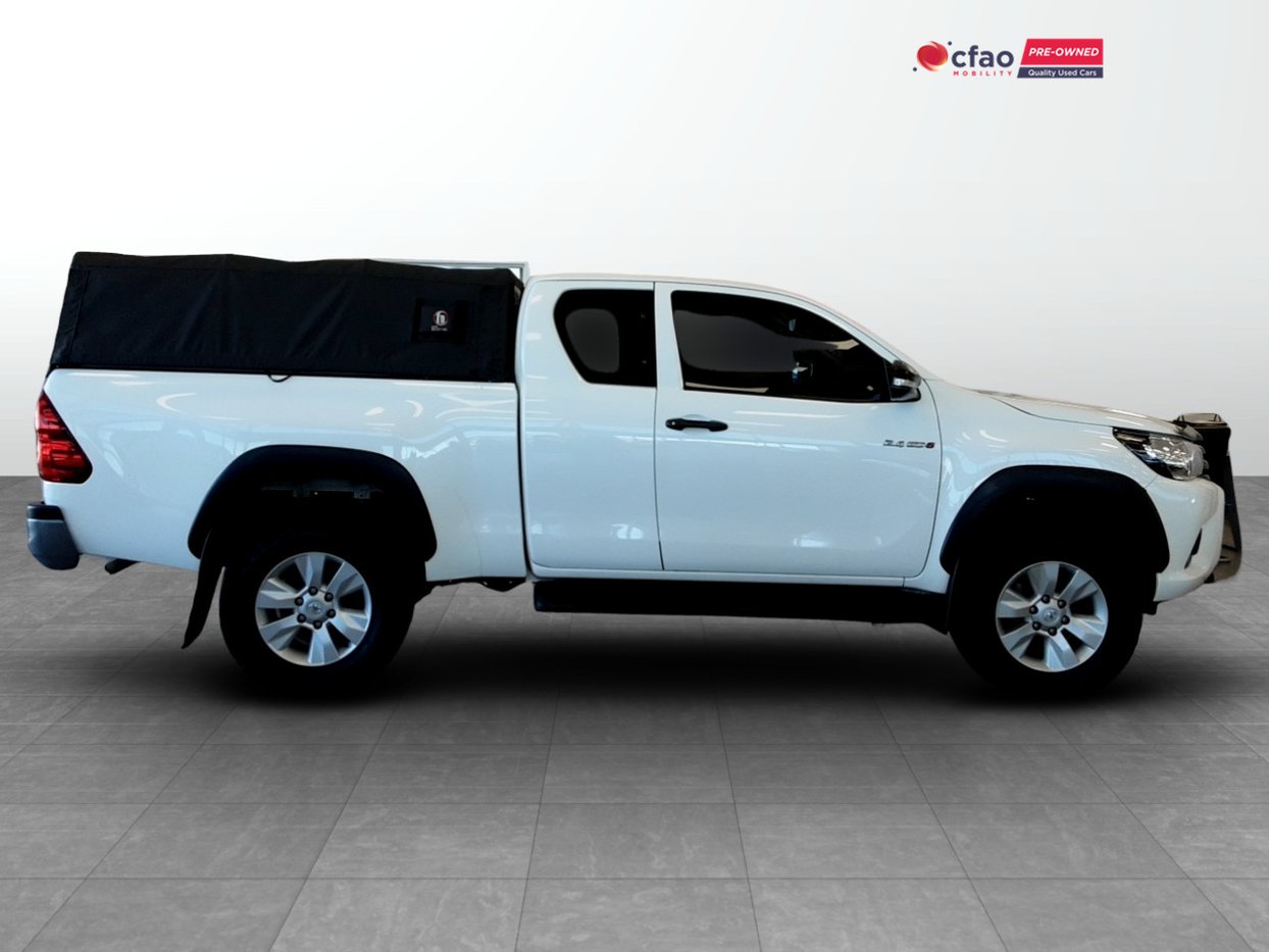 2016 Toyota Hilux 2.4 GD 6 RB SRX PU Extended Cab ...