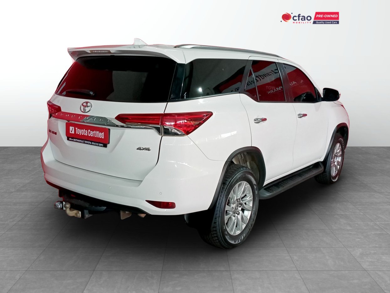 2022 Toyota Fortuner V 2.8 GD-6 Auto 4x4 Q2FyTGlzdGluZzo1ODc4MDg ...