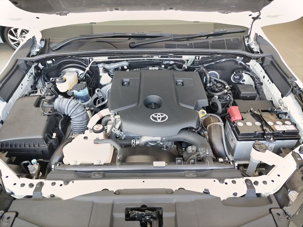 2025 Toyota Fortuner 2.8 GD-6 4x4 Auto MHEV Q2FyTGlzdGluZzo2MDM1NDI ...