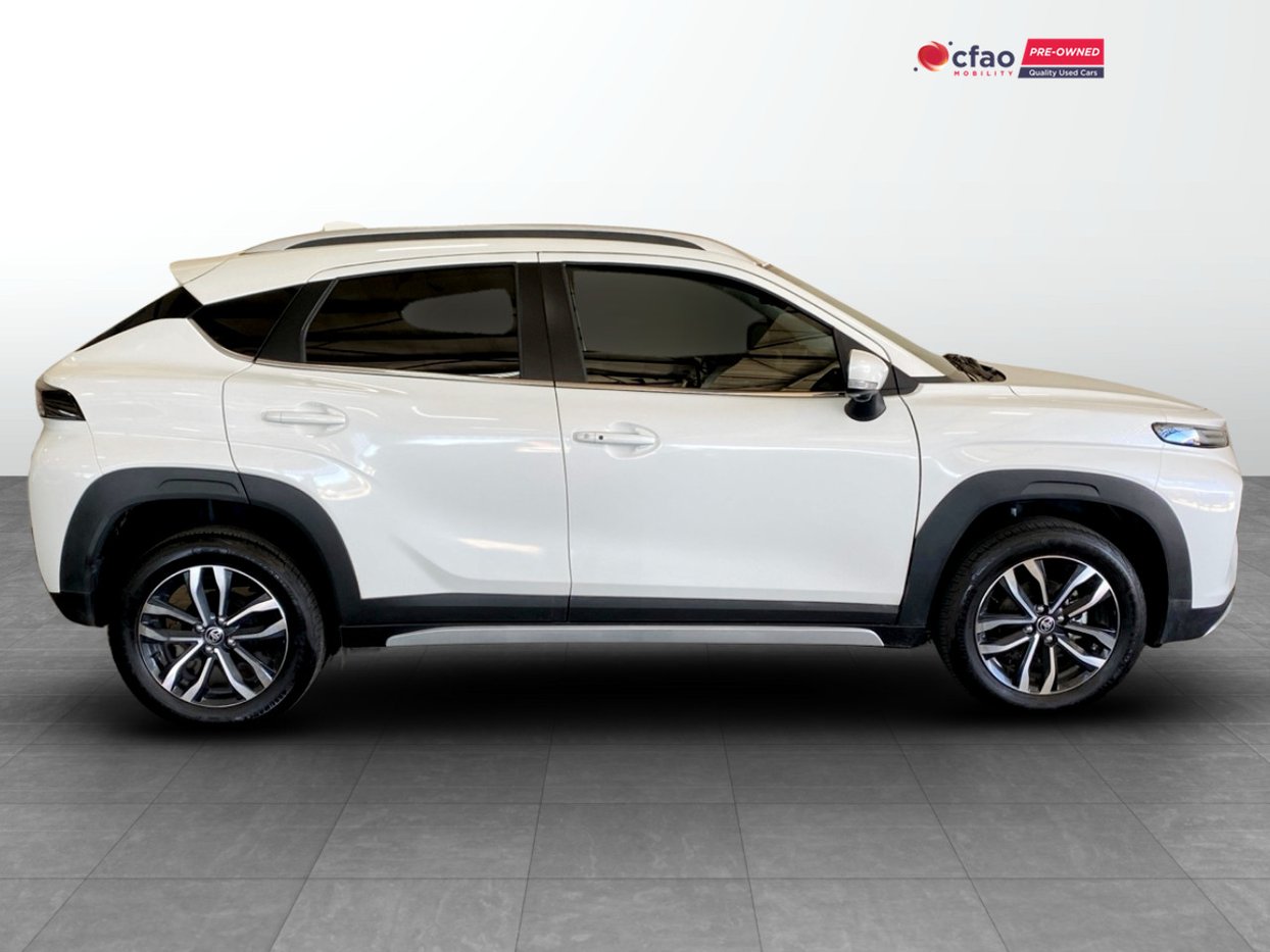 2024 Toyota Starlet Cross 1.5XR Auto Q2FyTGlzdGluZzo1OTI4MTI R339895 ...