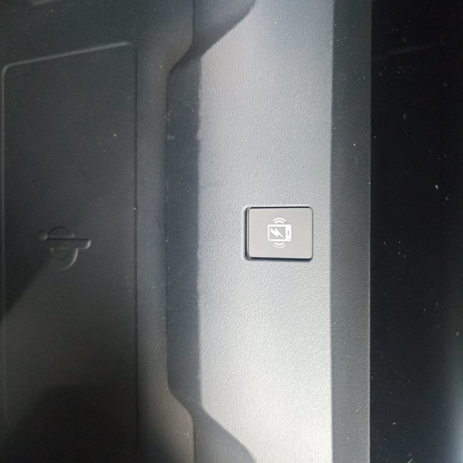 2025 Mitsubishi Triton 2.4 Di-DC GLS Double Cab Auto ...