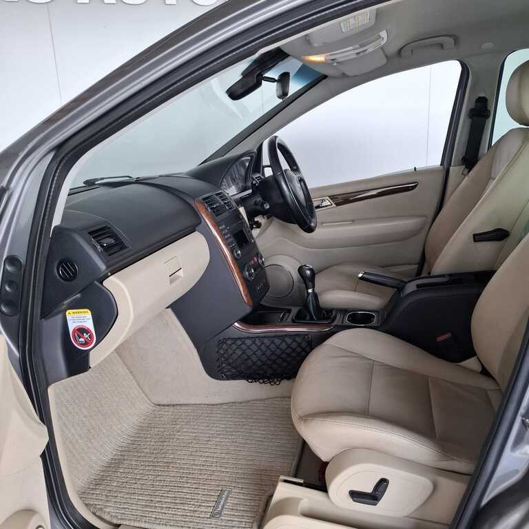 2011 Mercedes Benz A Class A 200 Elegance - New Generation ...