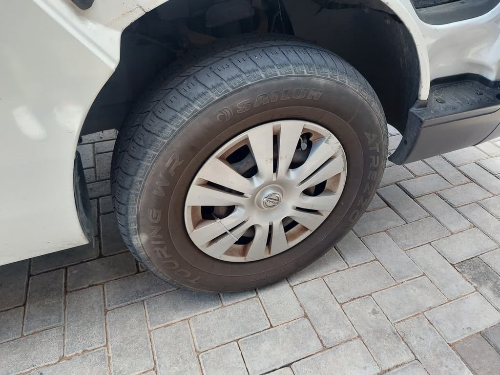 2018 Nissan NV 350 2.5 Impendulo 16 Seater Q2FyTGlzdGluZzo0MDQ1ODU ...